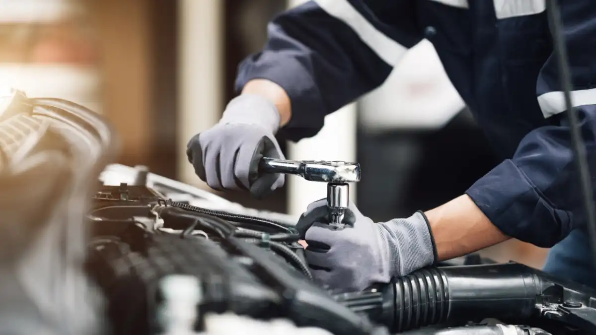 How often should you service your car in the UK? 2026 guide for drivers ...
