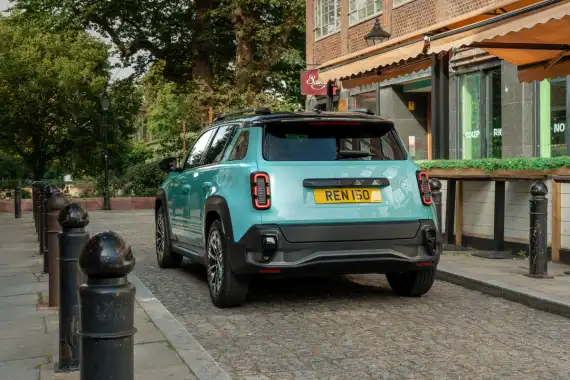 Renault 4 E-Tech (2025 - ) | Regit